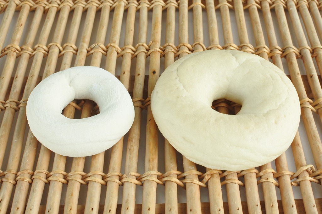 【楽天市場】敷島製パン 冷凍生地 湶×生ベーグル 90g×68個 【冷凍パン・冷凍ベーグル・ベーグル生地・業務用・敷島パン・発酵必要】：パンの ...