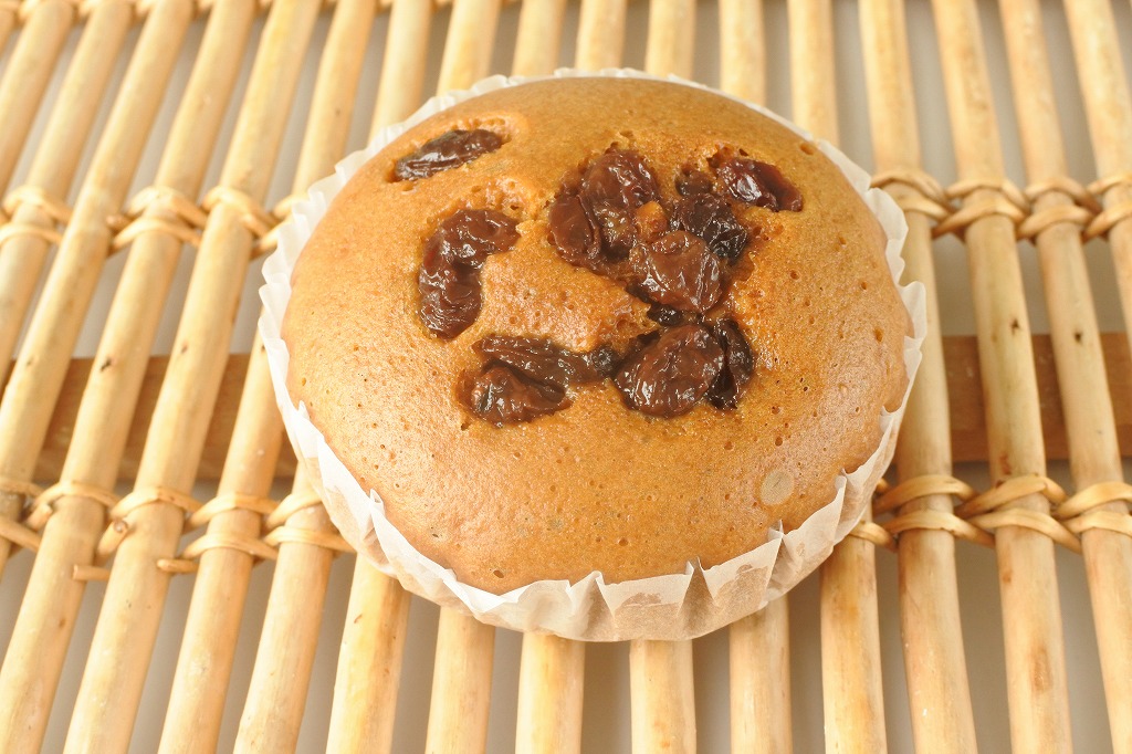 【楽天市場】敷島製パン 冷凍生地 B国産小麦の黒糖レーズン蒸しパン 106g×72個 解凍のみ【パスコ・冷凍パン・冷凍蒸しパン・黒糖蒸しパン ...