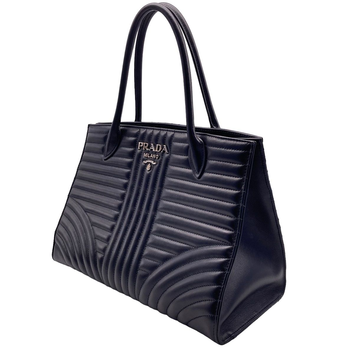 【楽天市場】【中古】 PRADA プラダ ダイアグラム レザー ハンドバッグ 1BA165 レディース ブラック 鞄 23042904 AS：歌舞伎屋 X シルバーバンク