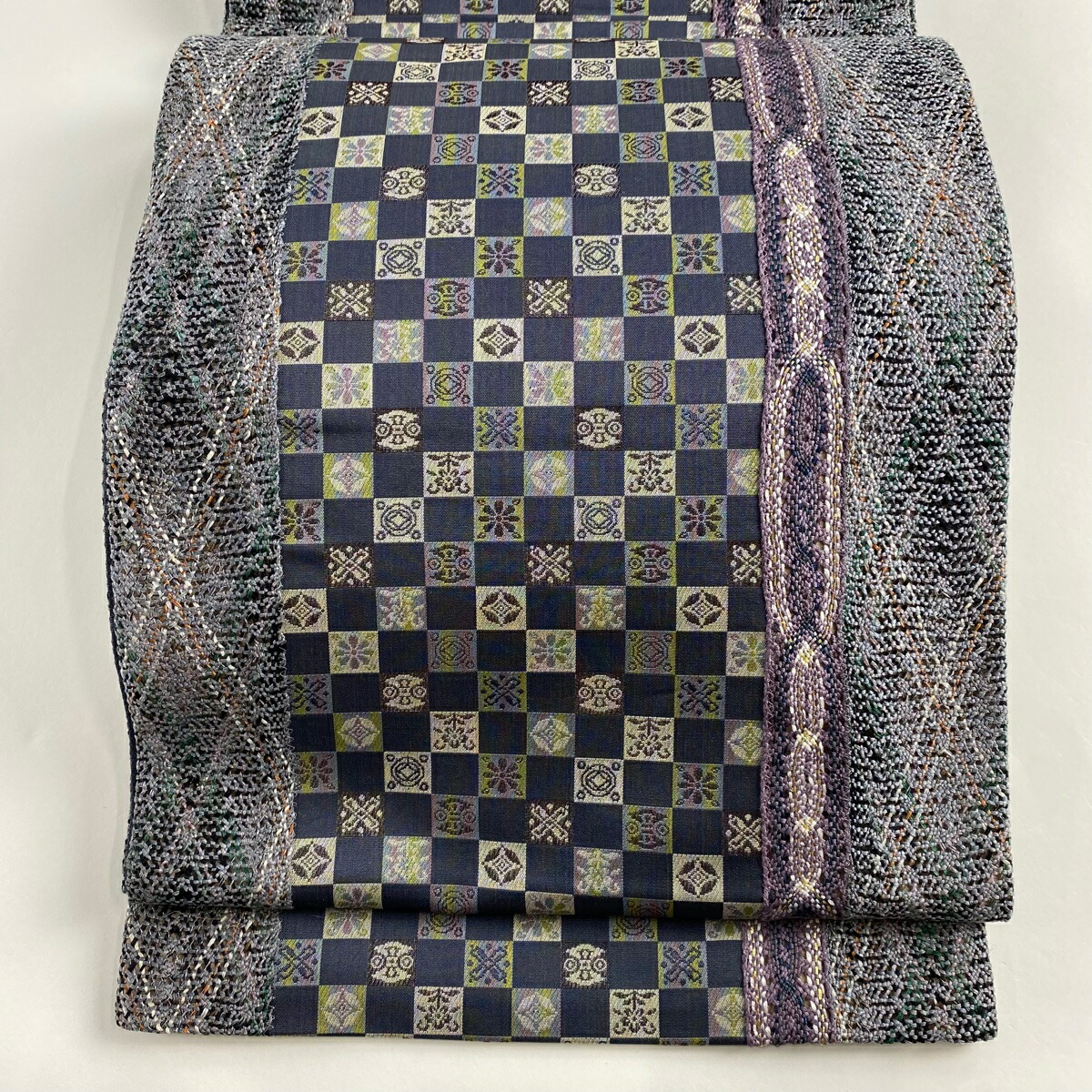 【楽天市場】袋帯 美品 名品 市松 七宝 金銀糸 灰紫 全通 正絹 【中古】：バイセル 楽天市場店