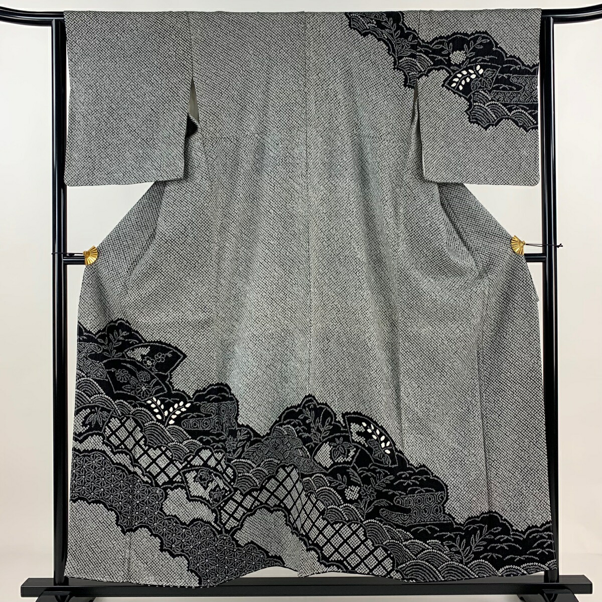 【楽天市場】訪問着 身丈156cm 裄丈64cm M 袷 雲文 波 総絞り 黒 正絹 秀品 【中古】：バイセル 楽天市場店