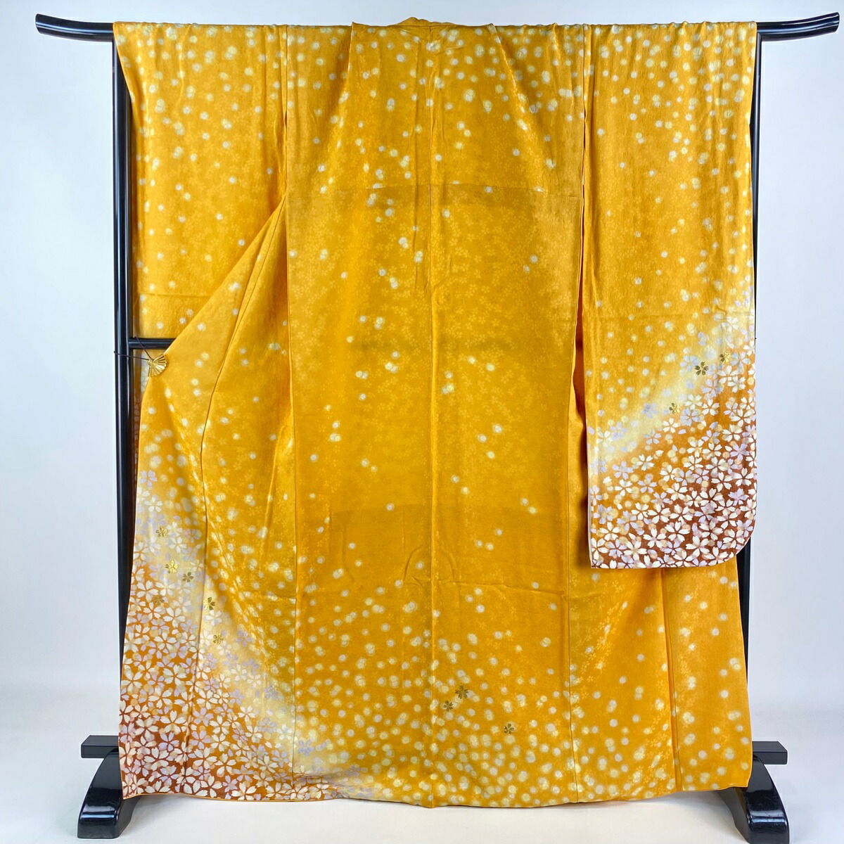 【楽天市場】振袖 身丈166.5cm 裄丈70cm L 袷 やまと 桜 桜の花びら 箔 染め分け 山吹色 正絹 名品 【中古】：バイセル 楽天市場店