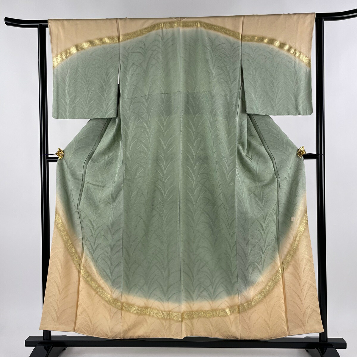 【楽天市場】訪問着 身丈156cm 裄丈63.5cm S 袷 北出与三郎 落款あり 地紋 金彩 染め分け 薄緑 正絹 美品 逸品 【中古 ...