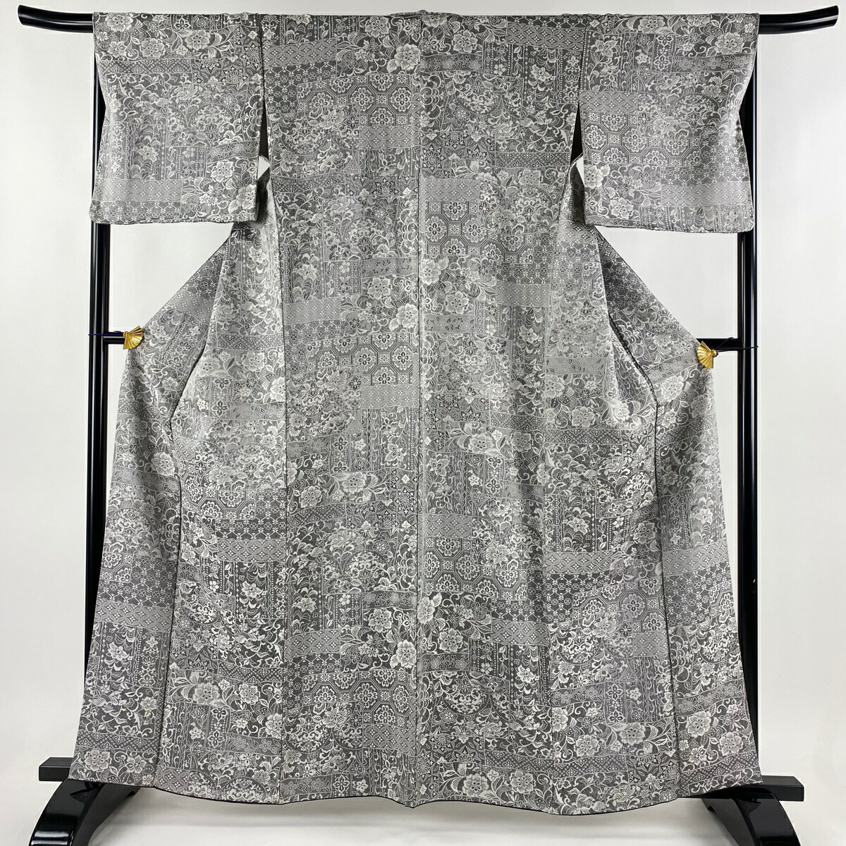 【楽天市場】小紋 身丈161.5cm 裄丈67.5cm L 袷 紋意匠 草花 七宝 灰色 正絹 美品 逸品 【中古】：バイセル 楽天市場店