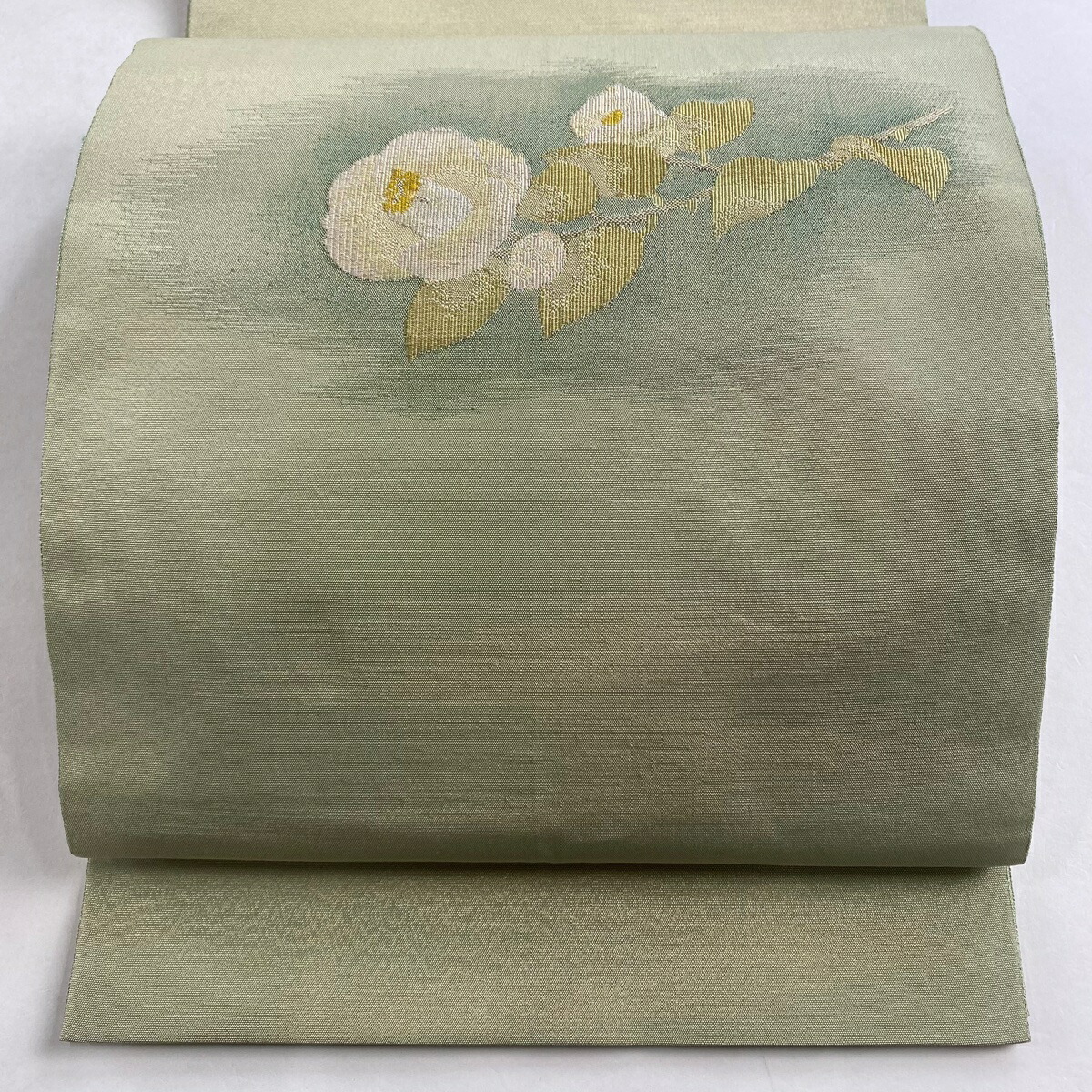 【楽天市場】袋帯 名品 じゅらく 落款あり 椿 金糸 薄緑 お太鼓柄 正絹 【中古】：バイセル 楽天市場店
