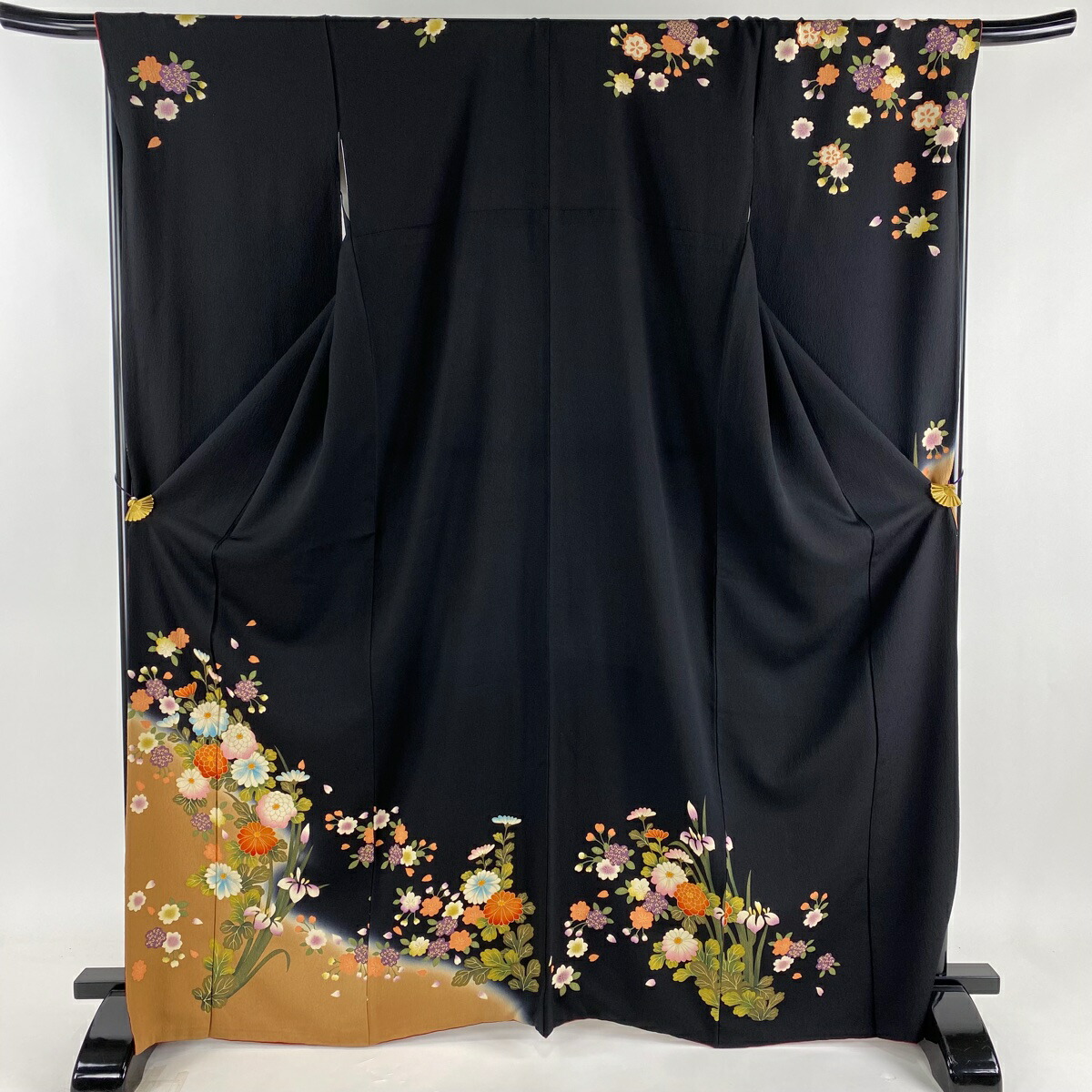 【楽天市場】振袖 身丈167.5cm 裄丈69cm L 袷 菊 桜 金彩 染め分け 黒 正絹 美品 名品 【中古】：バイセル 楽天市場店
