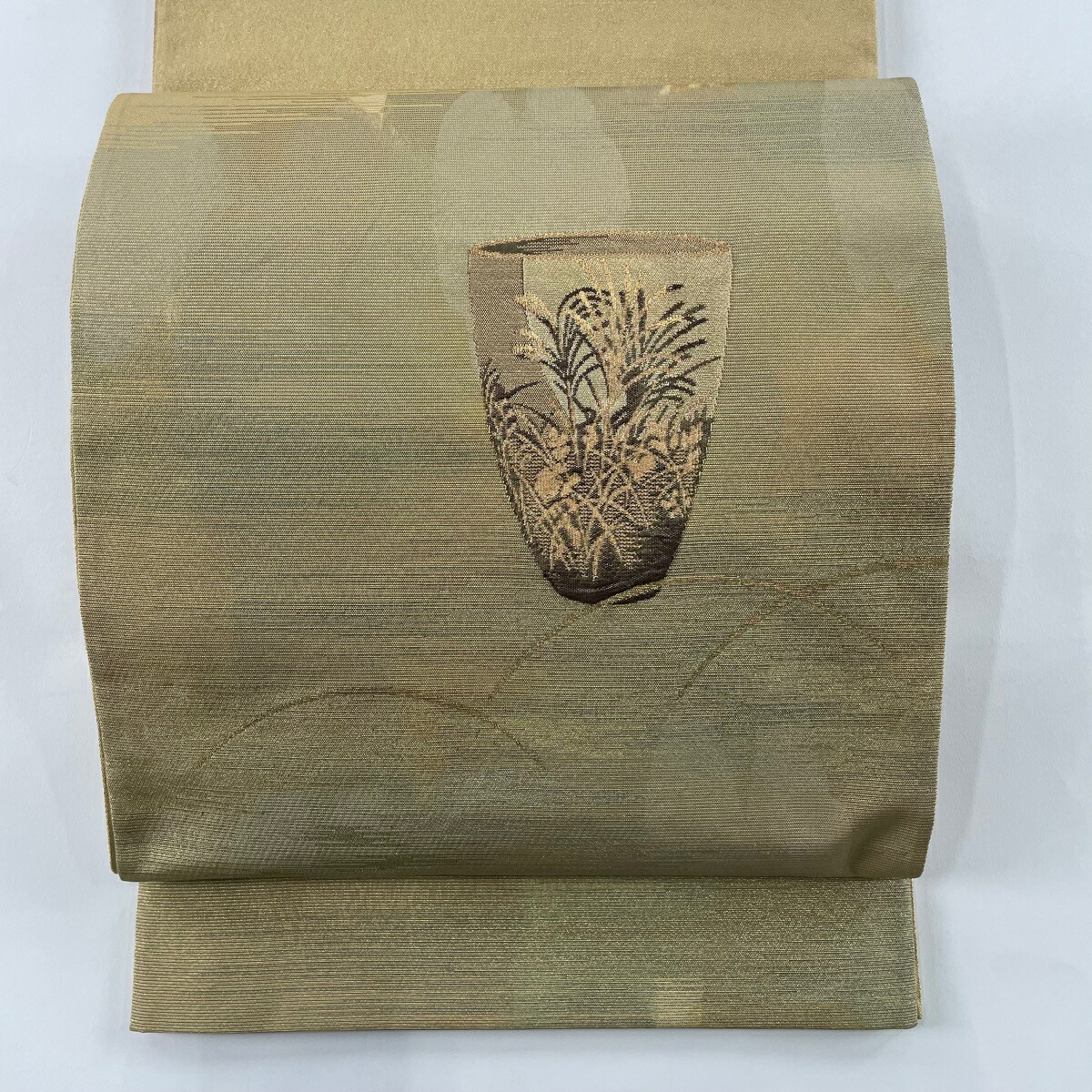 【楽天市場】袋帯 美品 秀品 じゅらく 落款あり 器物 箔 ベージュ お太鼓柄 正絹 【中古】 msp30：バイセル 楽天市場店
