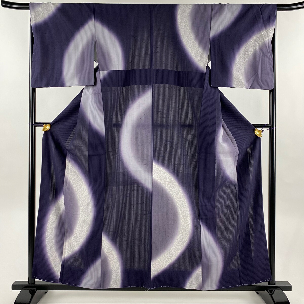 【楽天市場】小紋 身丈159.5cm 裄丈67.5cm L 袷 やまと 花 縞 絞り ぼかし 濃紫 正絹 美品 名品 【中古】 msp70 ...