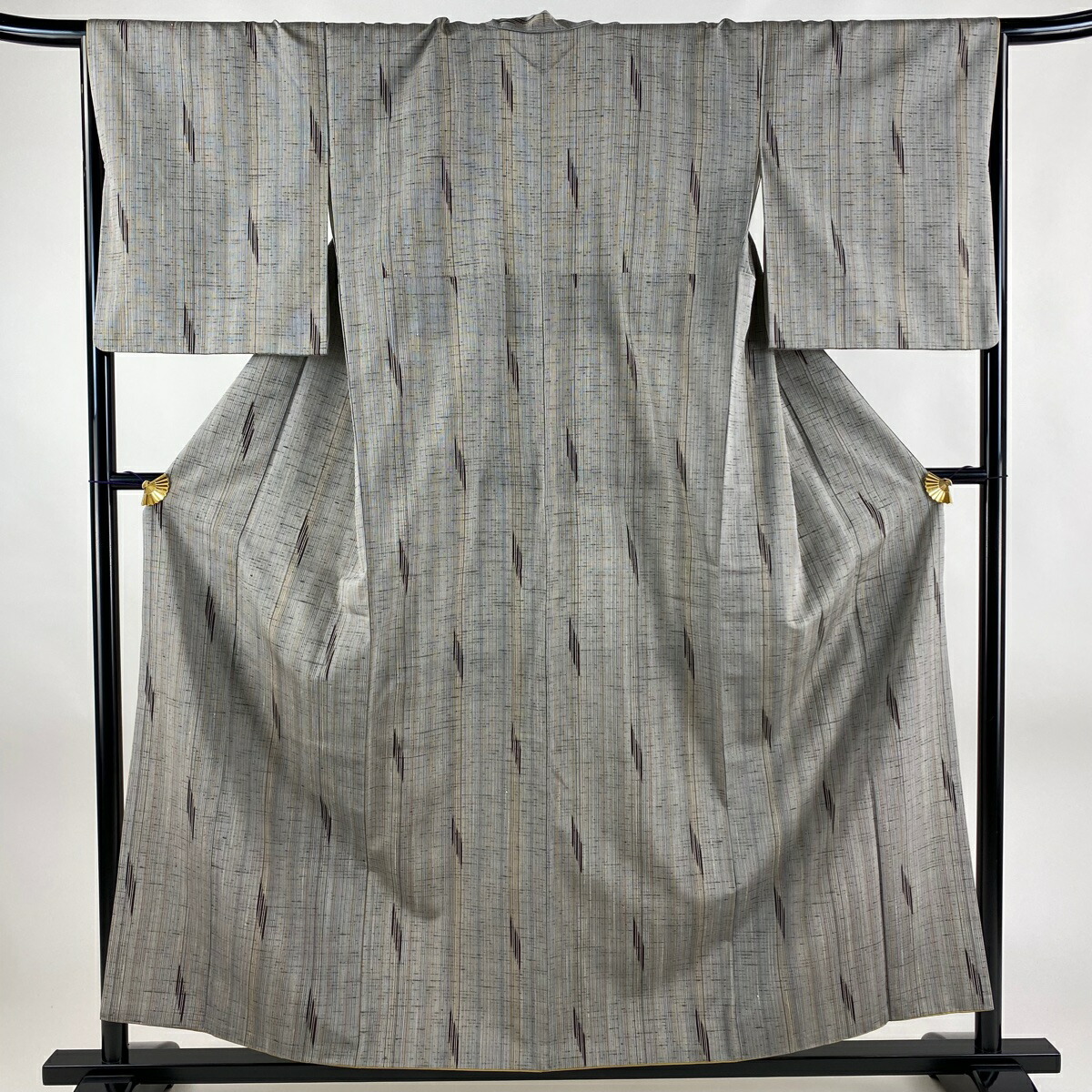 【楽天市場】紬 身丈158cm 裄丈66cm M 袷 縦縞 幾何学模様 灰色 正絹 美品 秀品 【中古】：バイセル 楽天市場店