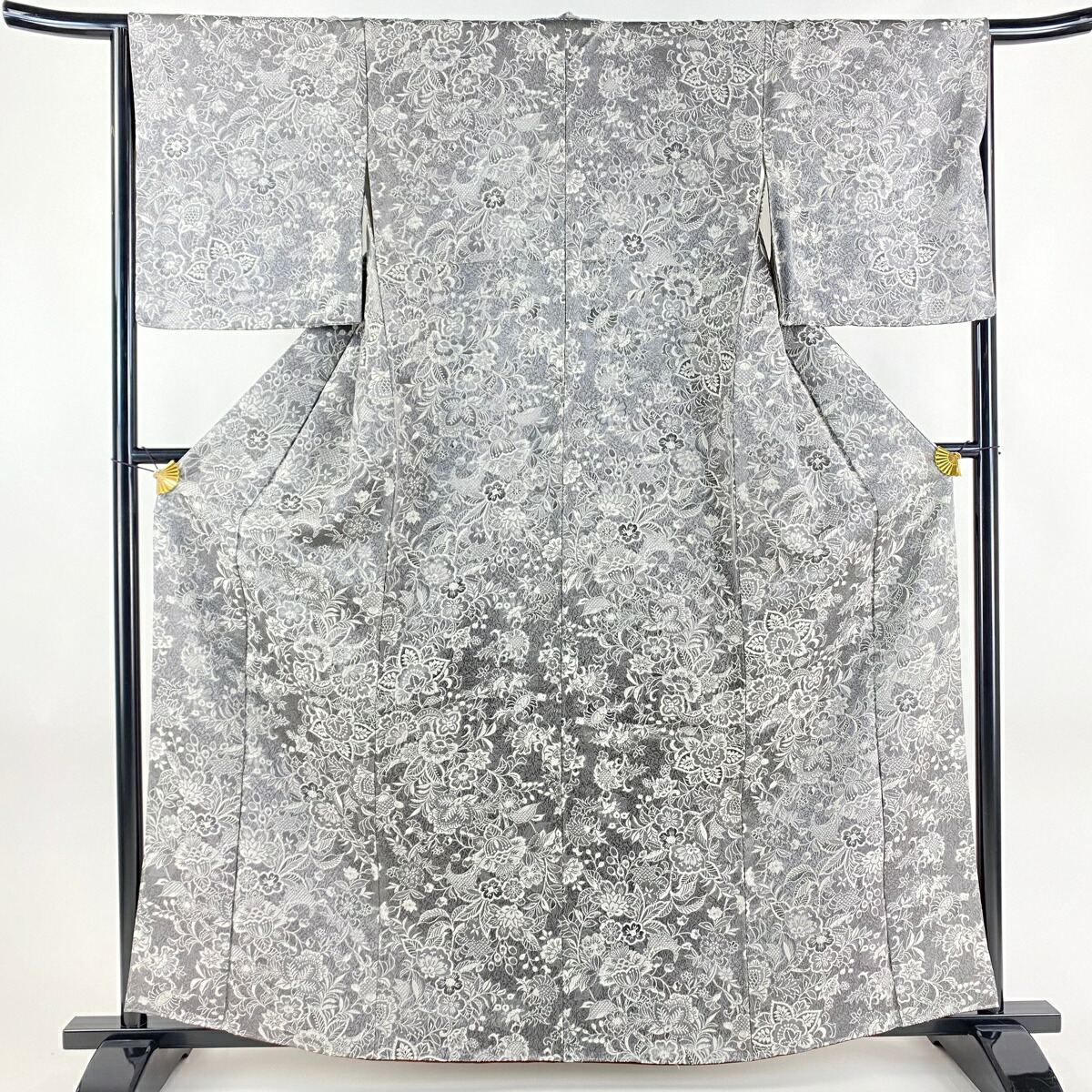 【楽天市場】小紋 身丈161cm 裄丈66cm M 袷 落款あり 草花 紋意匠 灰色 正絹 美品 逸品 【中古】：バイセル 楽天市場店