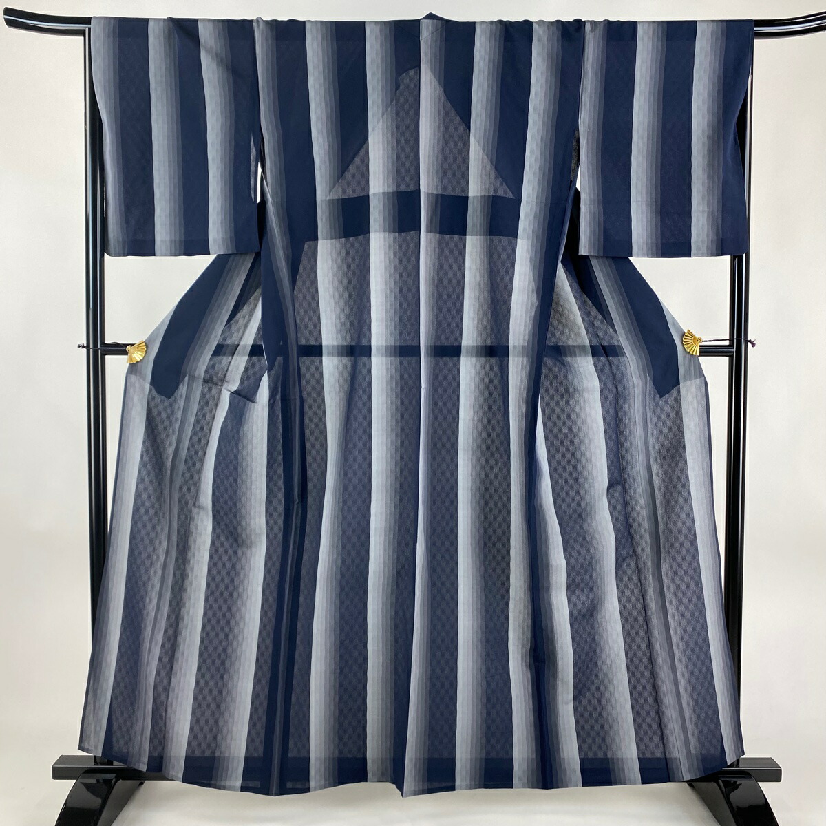 【楽天市場】小紋 身丈159.5cm 裄丈68cm L 薄物 縞 紺色 正絹 秀品 【中古】：バイセル 楽天市場店