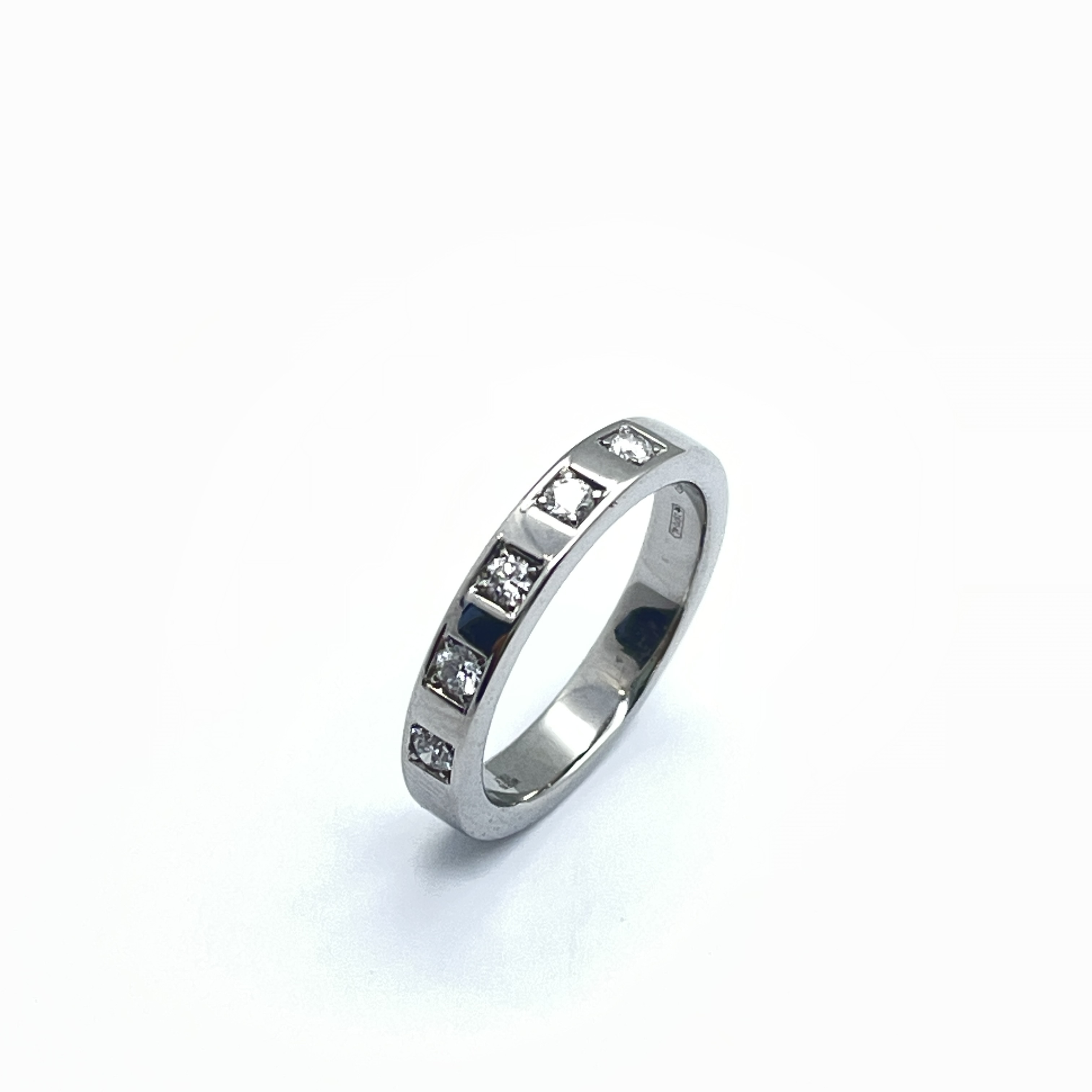 【楽天市場】ブルガリ BVLGARI リング マリーミー ウェディング 336847 Pt950 5PD 5.3g 参考定価467,500【保 ...