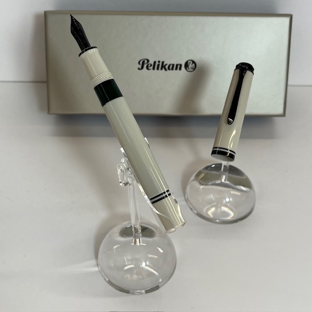 【楽天市場】送料無料 ペリカン Pelikan Souveran M670 WarmGrey スーベレーン ウォームグレイ 万年筆 特別生産品 ...