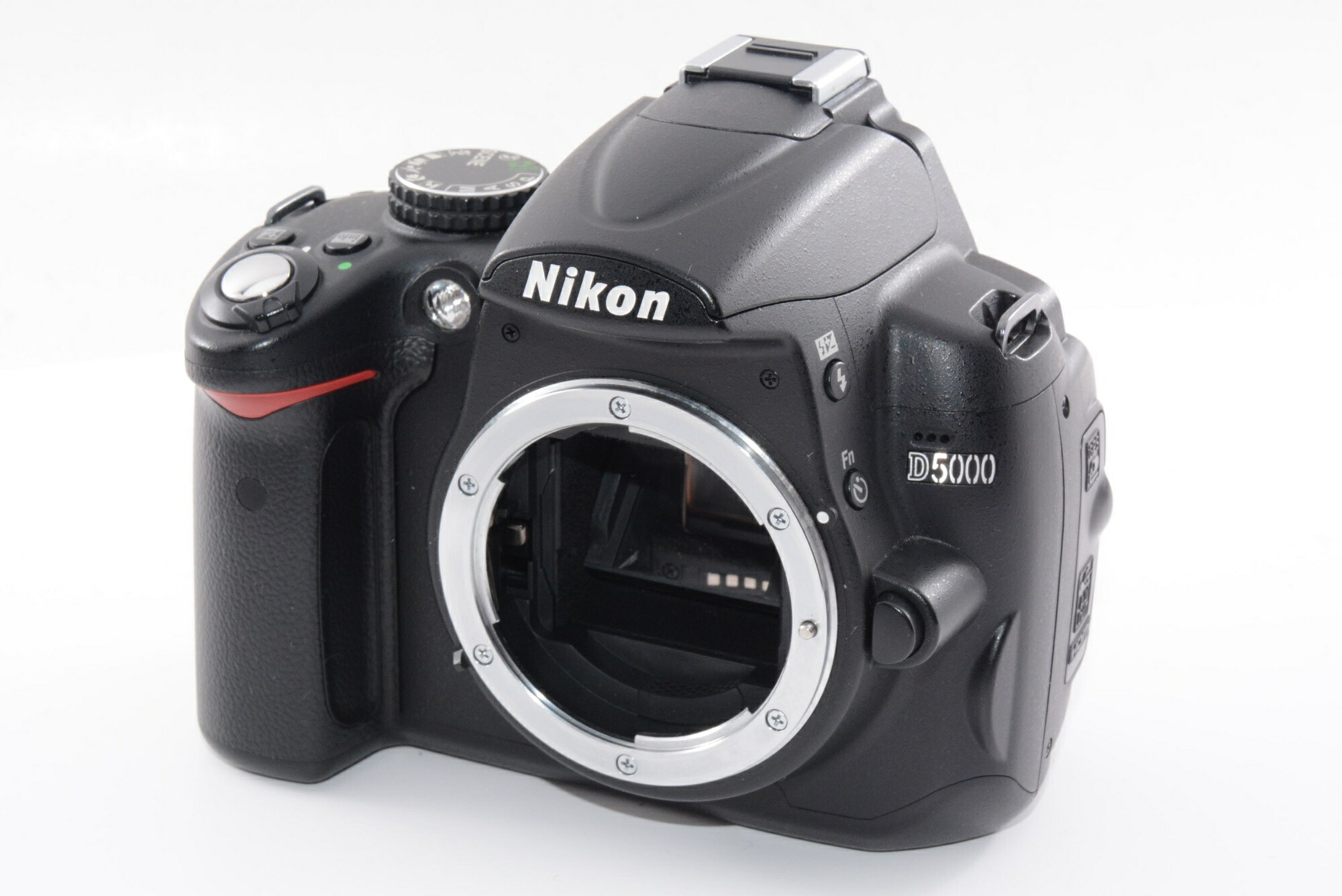 【楽天市場】【中古】【外観並級】Nikon デジタル一眼レフカメラ D5000 ボディ：百獣の買取王カメライオン