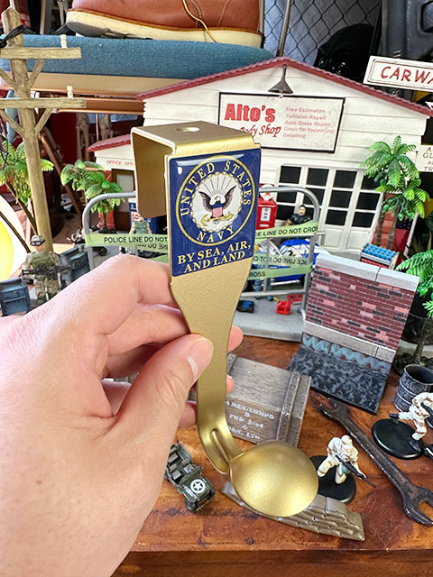 【楽天市場】U.S.ネイビー ドアハンガーフック （ラウンドエンブレム） U.S. NAVY アメリカン雑貨 アメリカ雑貨 ミリタリーグッズ ...