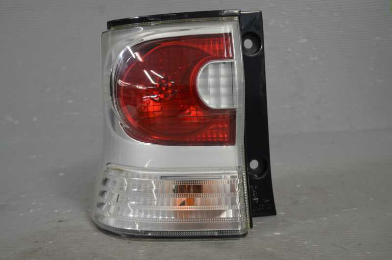 【楽天市場】タント カスタム ターボ 前期(L375S L385S) 純正 破損無 取付OK 動作保証 左 テールランプ / 81560 ...