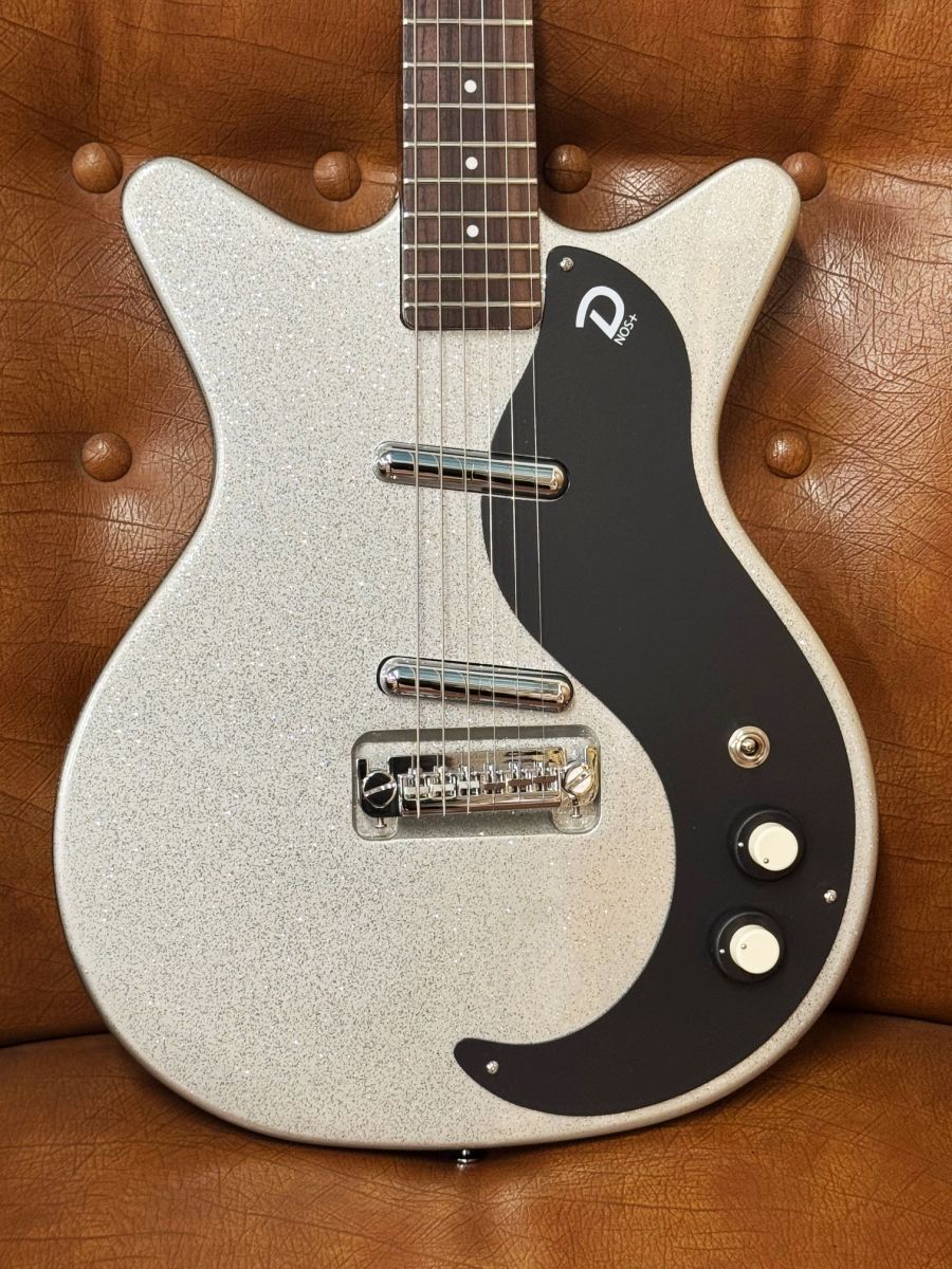 【楽天市場】【送料無料】Danelectro 59M NOS+ METALFLAKE SILVER 2025 Japan Limited 各色 ...