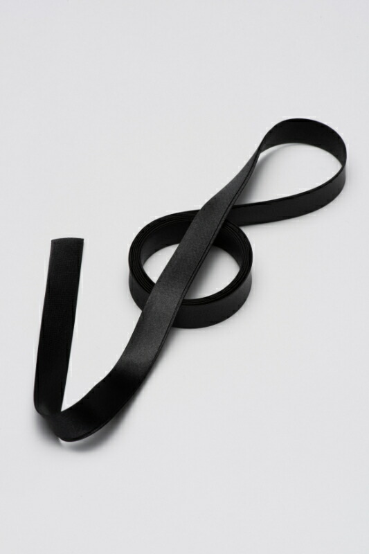 【楽天市場】【ポリエステル】ふちどりサテンバイアステープ11mm 全18色 ブラック 黒：衣装生地・布専門店のキャラヌノ