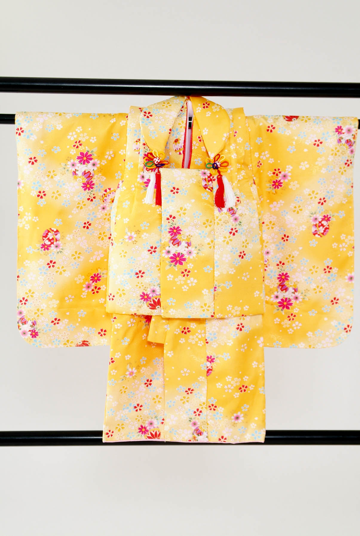 【楽天市場】【used販売】【us-tyhi-018】 七五三 着物 3歳 5歳 7歳 七五三着物 入学式 入園式 卒業式 販売 前撮り ...