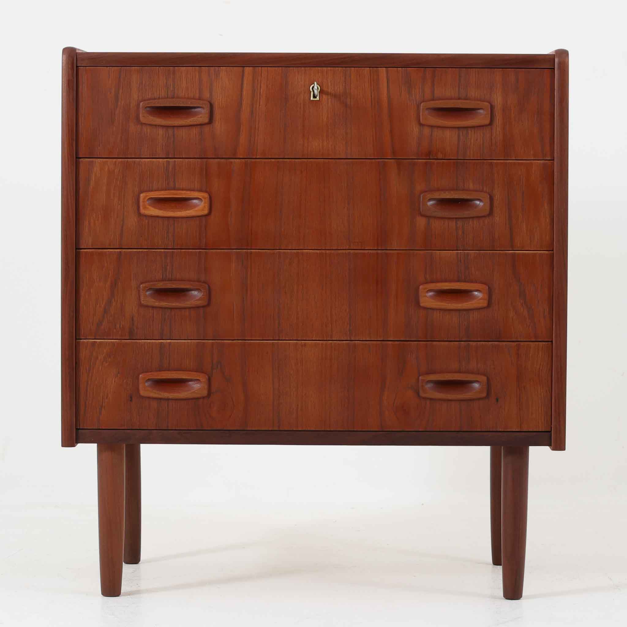 【楽天市場】4段チェスト チーク 幅70cm デンマーク製 北欧ビンテージ家具 木製 収納家具 引き出し付 レトロ インテリア 家具整理：CHLOROS （クロロス）