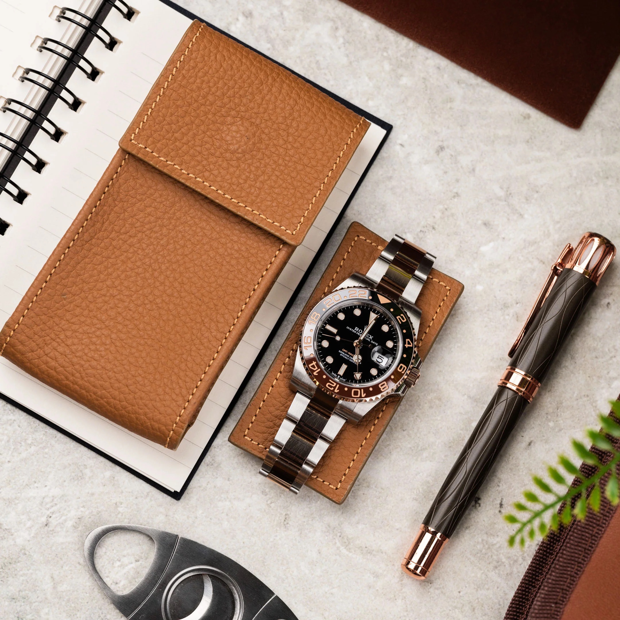 【楽天市場】IFLW ウォッチポーチ 1本用 Chestnut Leather WATCH POUCH（チェスナット）IFLWatches ...
