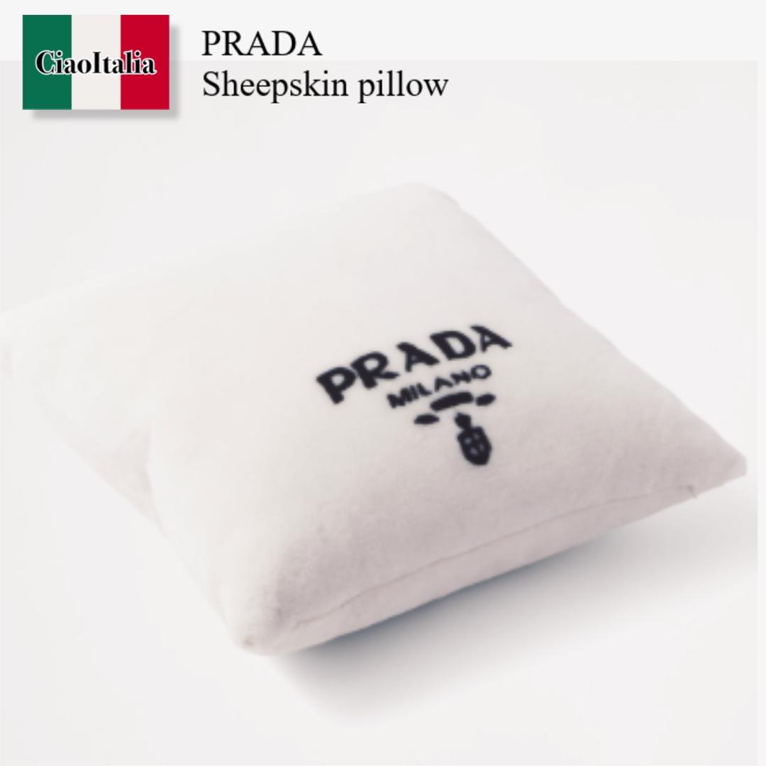 【楽天市場】【数量限定・在庫限り・早い者勝ち！】 プラダ / Prada Sheepskin Pillow / 2QB002 F0964 ...
