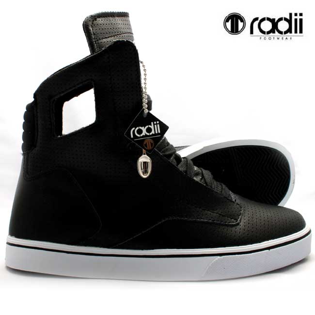 【楽天市場】【訳あり】 ラディアイ フットウェア ノーブル FM1026 ブラック パフRadii footwear NOBLE FM1026 ...