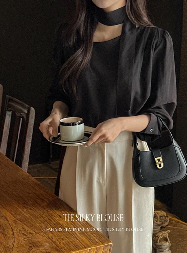 【楽天市場】リーズタイシルキーブラウス ブラウス ジャケット レディース｜韓国 UPTOWN HOLIC｜コーディブック：CODIBOOK