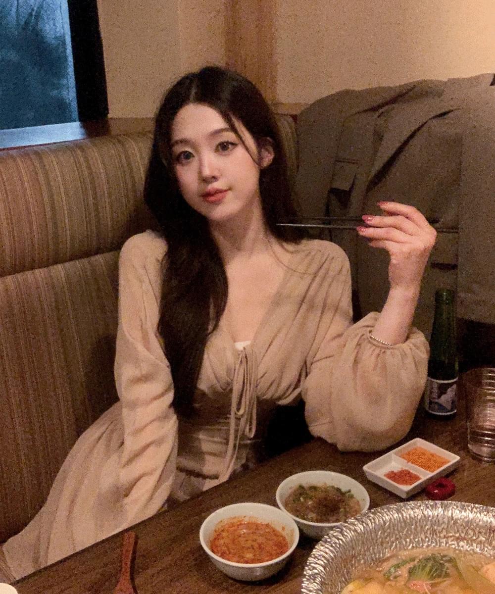 【楽天市場】*速パンツセット*ヤンVネックシフォンシャーリングシースルーフレアミニワンピースジッパーリボン春切節フラワープレイルックデートルック2COL ミニワンピース ブラウス レディース ...