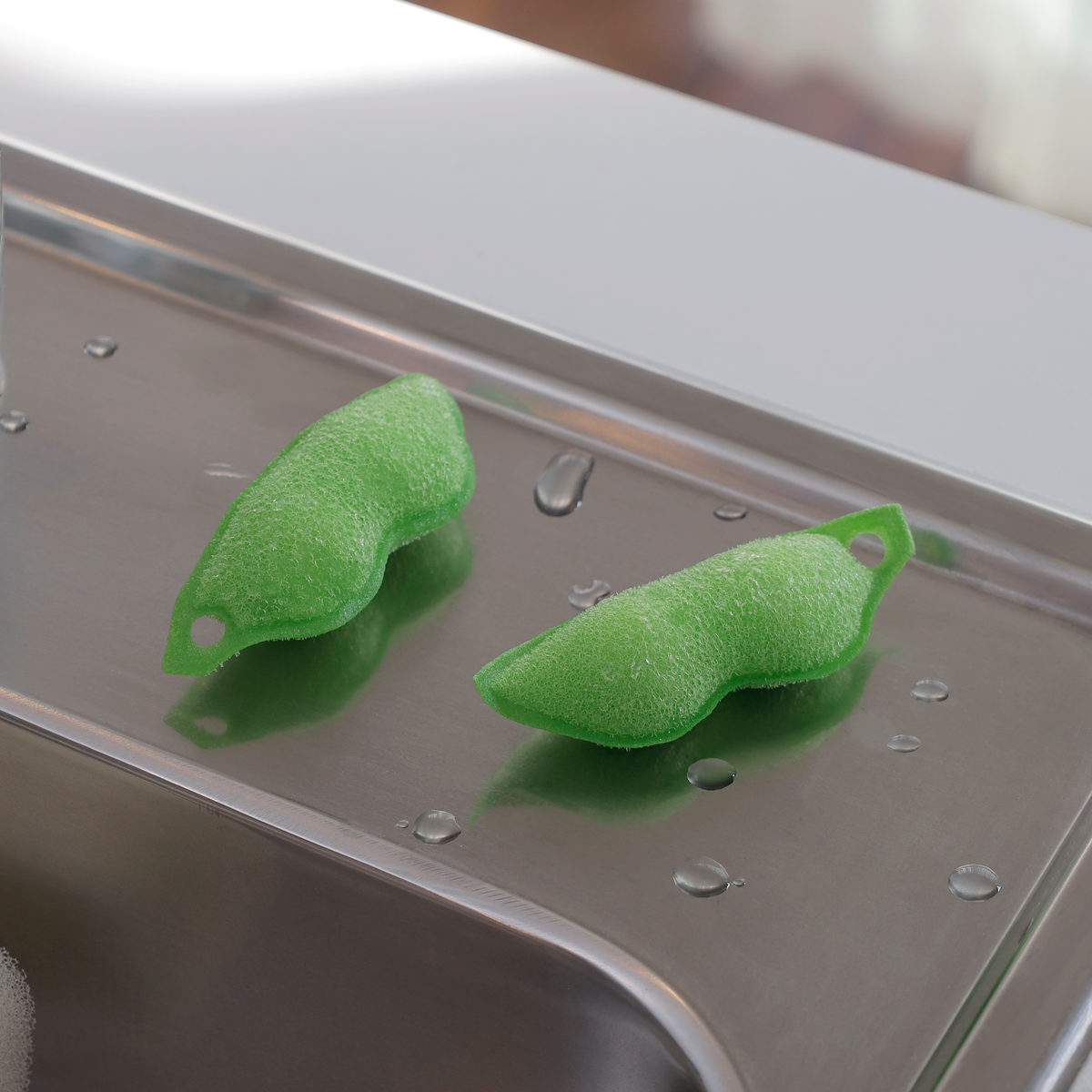 marna マーナ ボトル洗いビーンズ（2個入） K117 （ キッチンスポンジ ペットボトル洗い 食器用スポンジ 台所用スポンジ ペットボトル用 クリーナー キッチン スポンジ ）【3980 ...