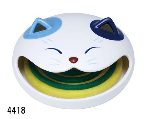 【楽天市場】福笑い猫 金魚蚊遣器 ネコ ねこ かわいい 蚊遣り器 蚊取り線香入れ 陶器 レトロ 和モダン 和風 おしゃれ 和室 和テイスト 和 ...