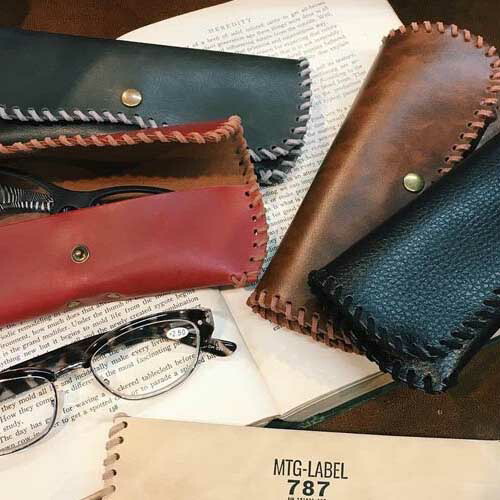 【楽天市場】DULTON Glasses case "Mustang" メガネケース A625-787眼鏡ケース オシャレ カワイイ 革 ...