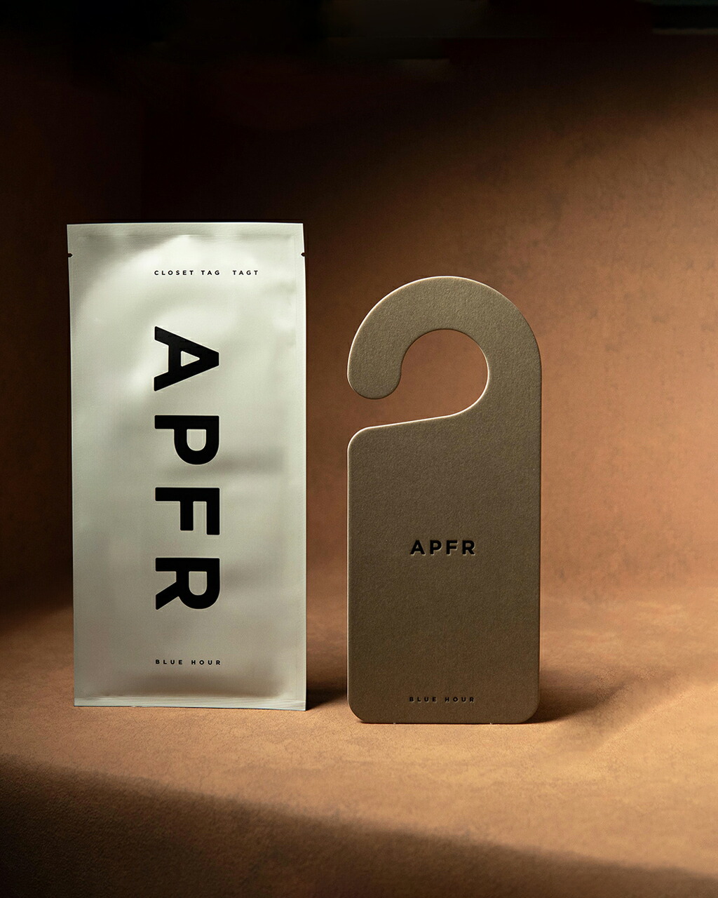 【楽天市場】アポテーケ APFR クローゼット タグ CLOSET TAG 香り 芳香剤 吊り下げ エアーフレッシュナー ホームフレグランス 0916：Crouka／クローカ