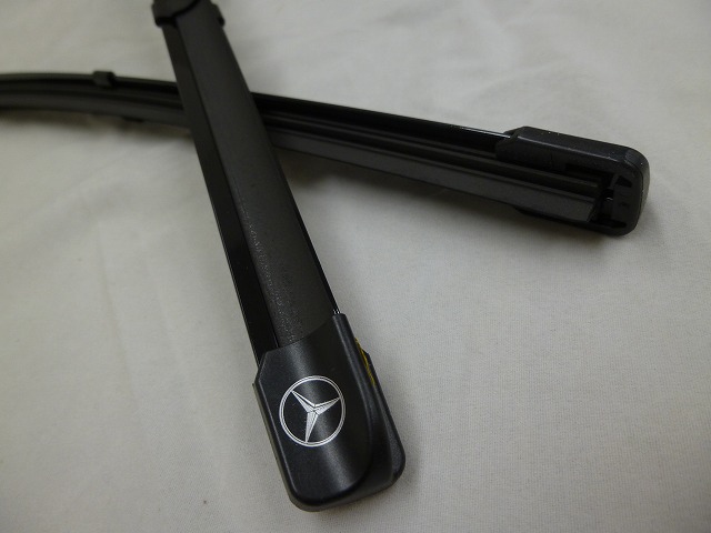 【楽天市場】Mercedes-Benz純正品フロントワイパーブレード左右セットAクラス（W176）右ハンドル車用1768202700：D ...