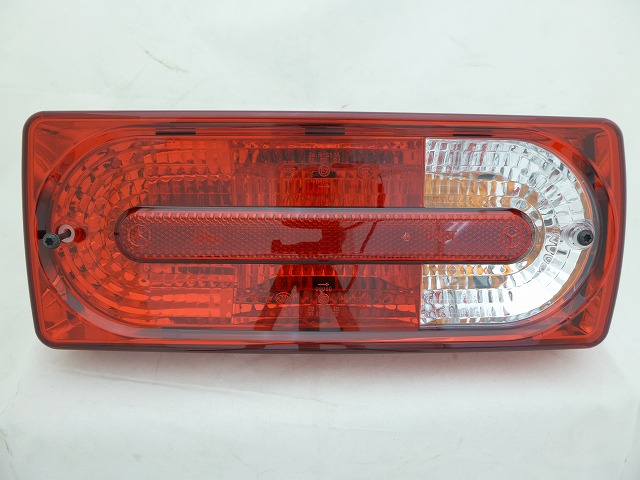 【楽天市場】Mercedes-Benz メルセデス・ベンツ 純正 テールランプ 右側 W463 Gクラス G500 G320 G55 純正品番 ...