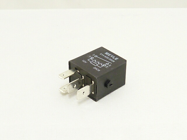 【楽天市場】Mercedes-Benz メルセデス・ベンツ ホーンリレー HELLA製 Cクラス（W204）/Eクラス（W212）/CLS ...