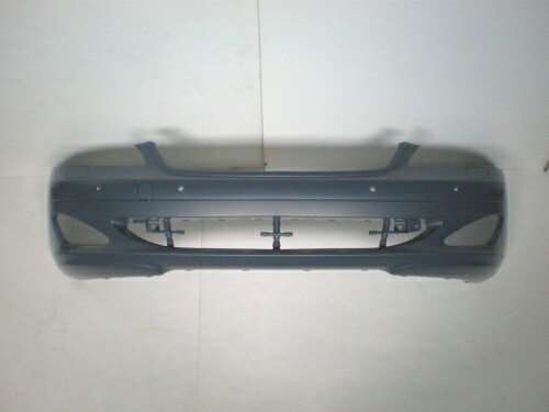 【楽天市場】【9/1-10/1限定 全品P10倍(エントリー要)】Mercedes-Benz メルセデス・ベンツ フロントバンパー 純正 ...