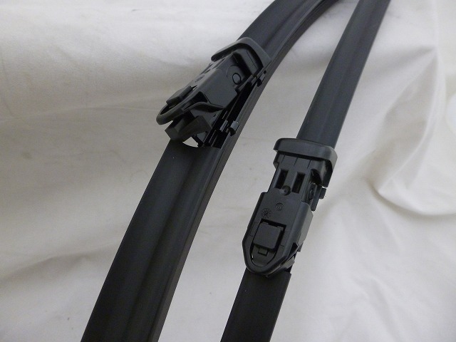 【楽天市場】VOLVO 純正 V40 2013Y～フロントワイパ−ブレード 左右セット32237895：D-STIMMER