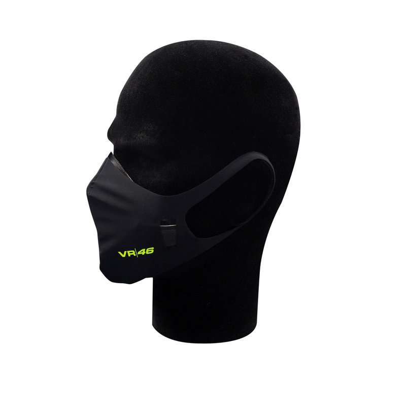 【楽天市場】VR46ストア公式 VR46 UP MASK BLACK VR46（バレンティーノ・ロッシ / ブイアール46）：Dainese ...