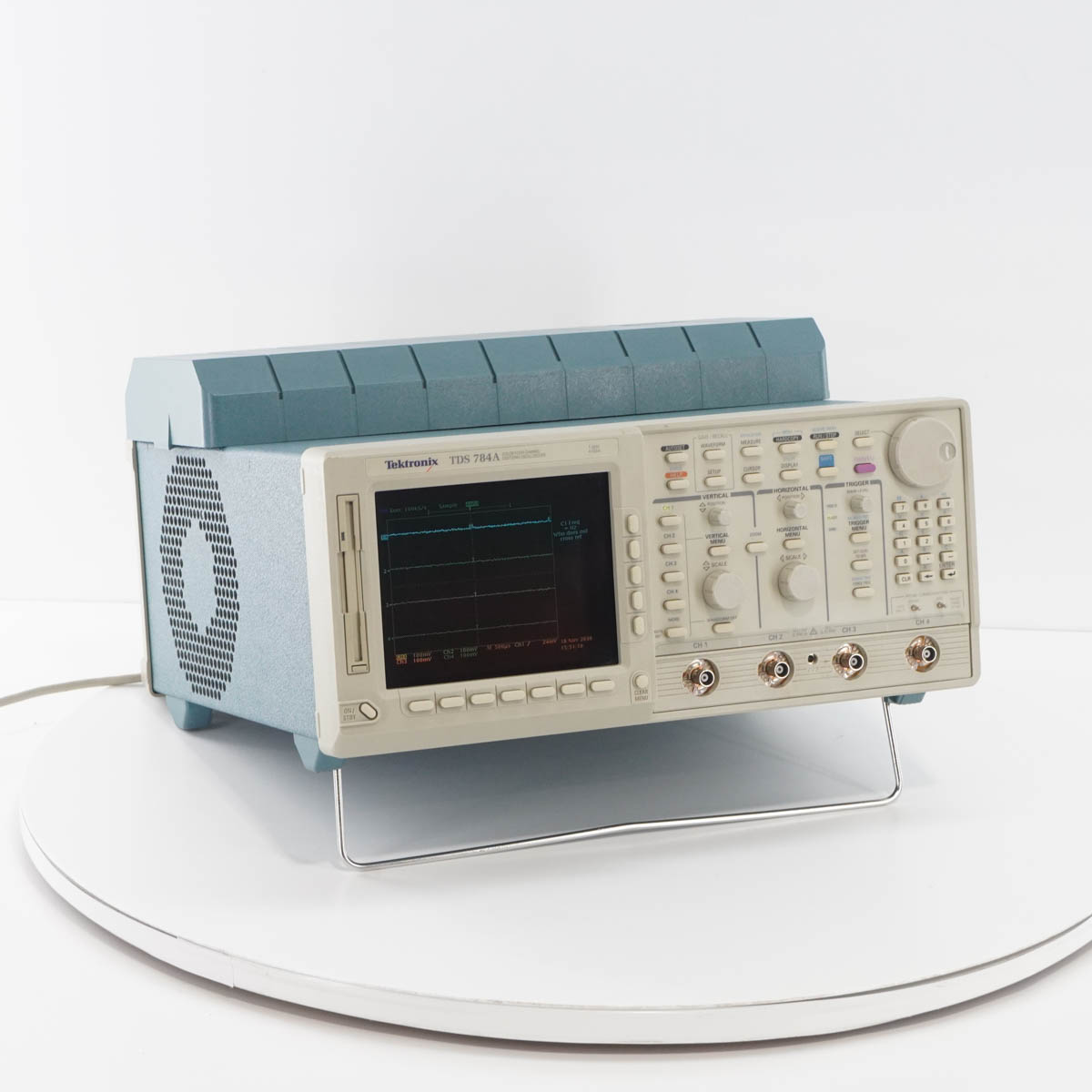 【楽天市場】【中古】[DW]8日保証 セルフテストOK Tektronix TDS 784A TDS784A DIGITZING ...