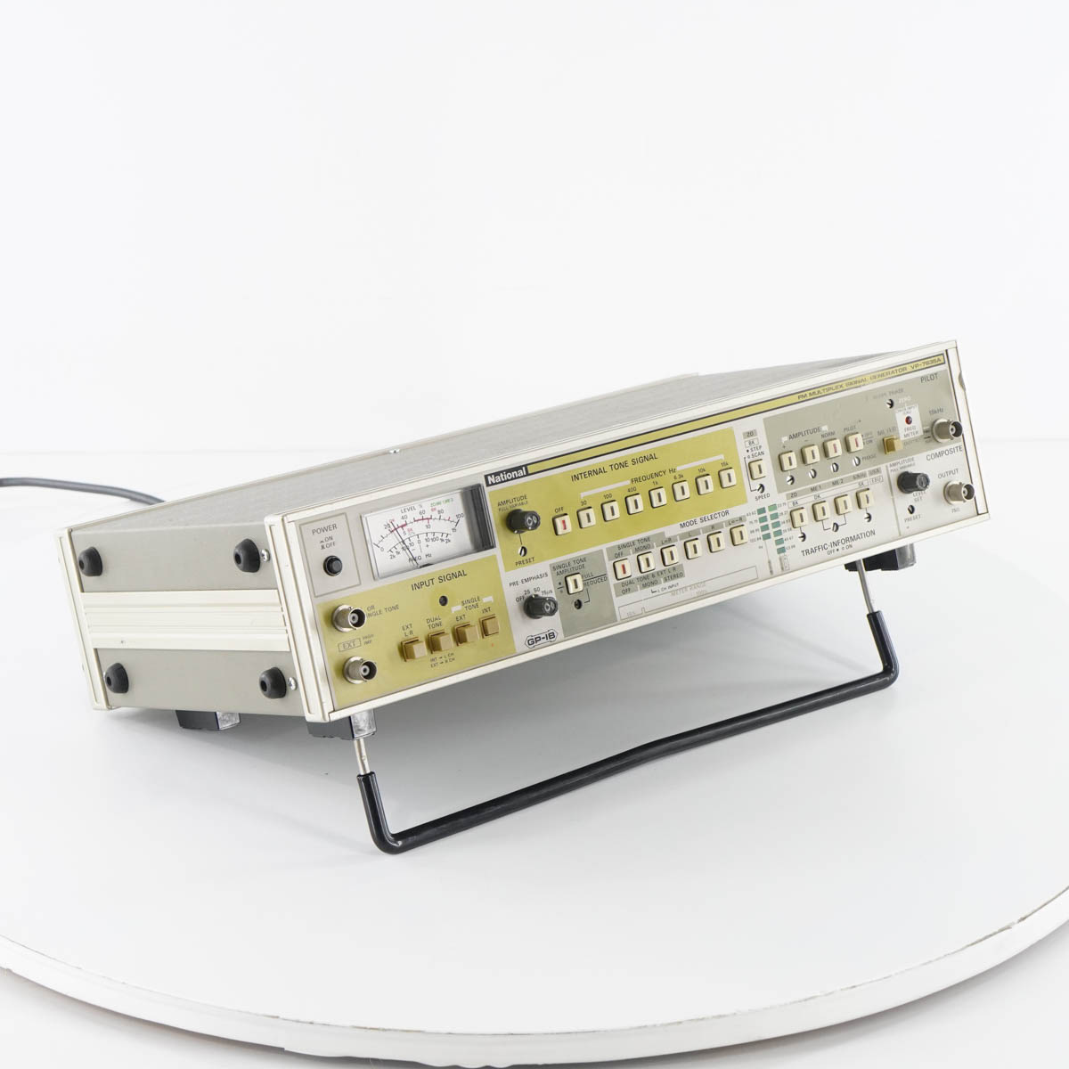 【楽天市場】【中古】[DW]8日保証 National VP-7635A FM MULTIPLEX SIGNAL GENERATOR シグナル ...