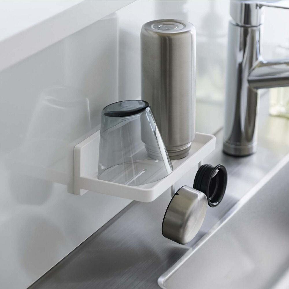 【楽天市場】山崎実業 [ フィルムフック トレー W18 ミスト ] mist 5964空中収納 浮かせる収納 貼って剥がせる 引っ掛け収納 吊るす 貼り付け 置き場 置く場所 浴室 洗面 ...