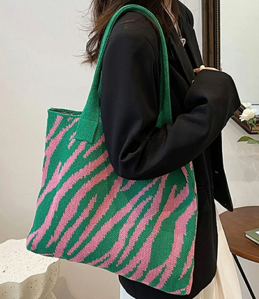 【楽天市場】ゼブラ柄ニットトートバッグ・p438736 レディース 【bag】鞄 かばん バッグ トート 大容量 柄 模様 ゼブラ アニマル ...