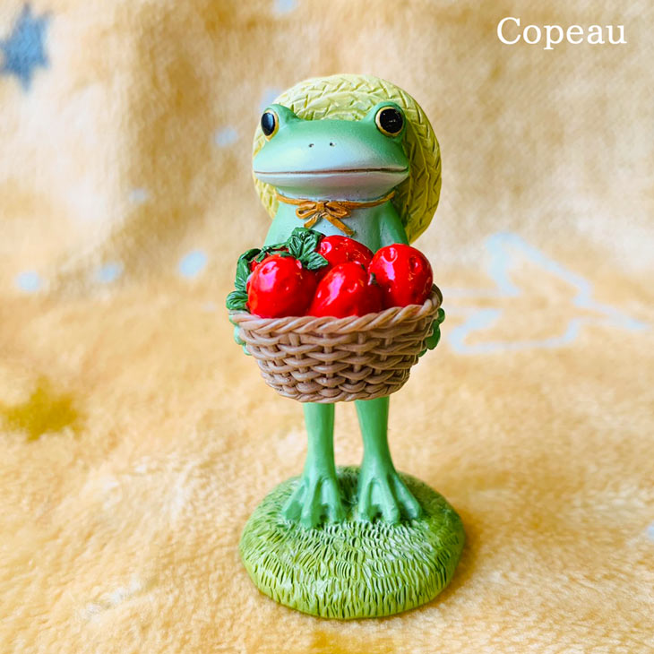 【楽天市場】コポー カエル かえる コポーカエル コポーシリーズ グッズ マスコット コポー いちごの収穫 グッズ マスコット copeau 誕生日 ギフト対応 22AW 置物 小物 プチ ...