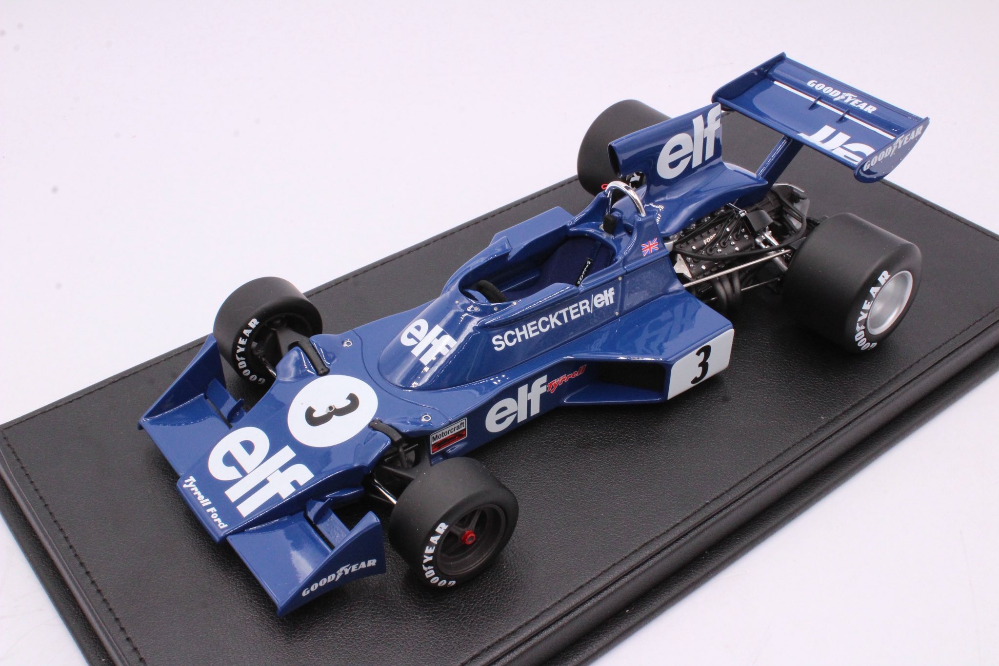 【楽天市場】GP Replicas 1/18 ミニカー レジン プロポーションモデル 1974年スエーデンGP 優勝モデル ティレル TYRRELL - F1 FORD 007 ELF No ...