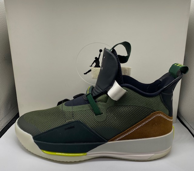 【楽天市場】NIKE TRAVIS SCOTT CACTUS JACK AIR JORDAN 33 NRG 30.0cm CD5965-300 ...