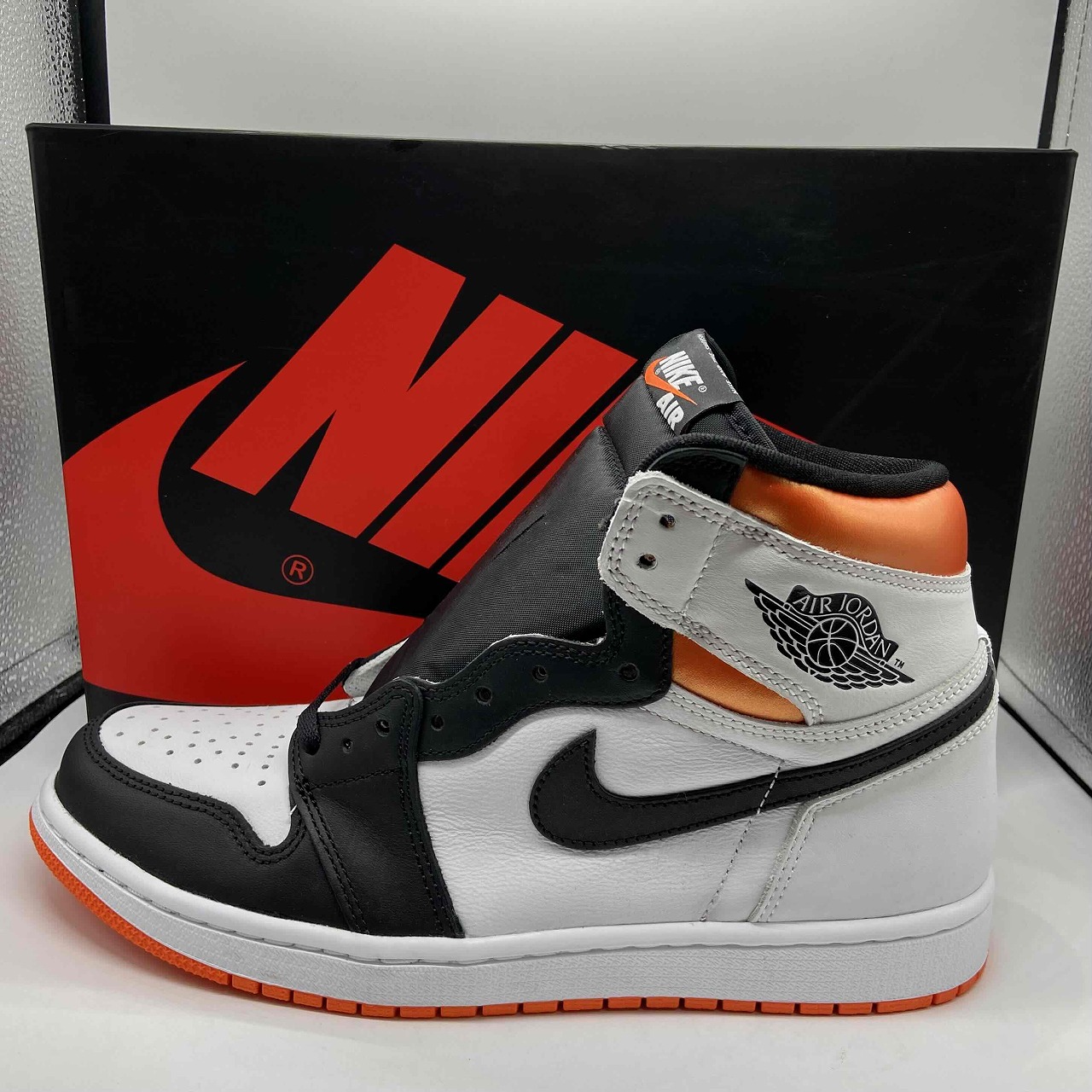 【楽天市場】NIKE 21ss AIR JORDAN 1 RETRO HIGH OG Electro Orange 27.5cm 555088 ...