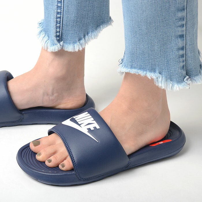 【楽天市場】NIKE VICTORI ONE SLIDE ナイキ ビクトリー ワン スライド レディース サンダル ネイビーホワイト cn9675-401：honey（ハニー）
