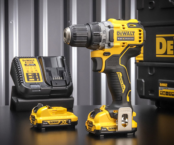 【楽天市場】DEWALT DCD701D2-JP 10.8V ブラシレス・ドリルドライバー デウォルト 電動工具 DeWALT 穴あけ ブラシ ...