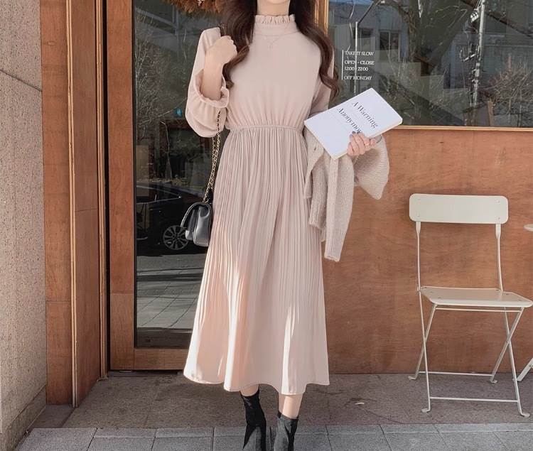 【楽天市場】ワンピース フレアワンピース ワンピドレス ミモレ丈 長袖 フリルスタンドカラー ポエットスリーブ セミフレア Aライン 切り替え ...